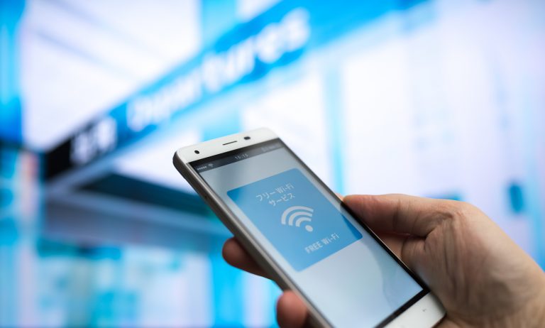 Wi-Fiがすぐ切れるのはなぜ？原因と対処法を解説！iPhoneとAndroidの操作手順についても - 西宮・尼崎・伊丹・大阪のケーブルテレビ・インターネットなら、Baycom（ベイコム）